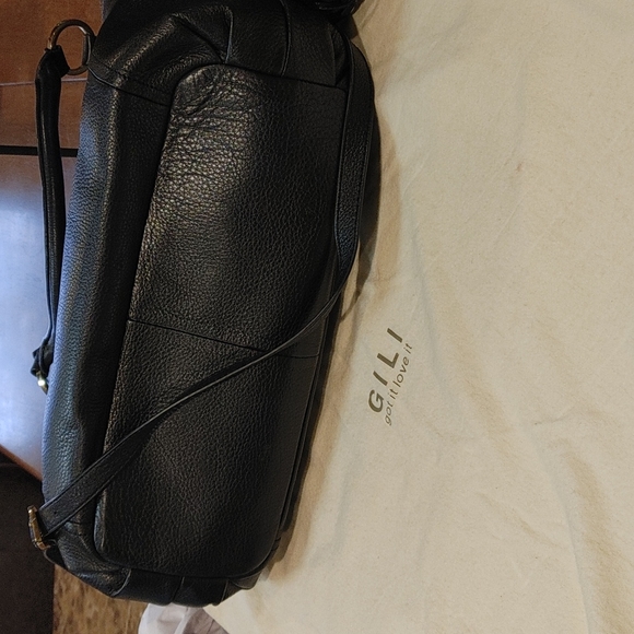 G.I.L.I. | Bags | Gili Italian Leather Medium Roma Black Tote | Poshmark